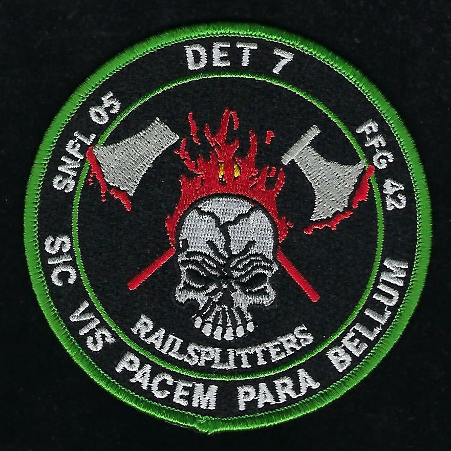 HSL-46 DET 7 RAILSPLITTERS FFG-42 PATCH US NAVY PIN UP US NAVAL AIR ...