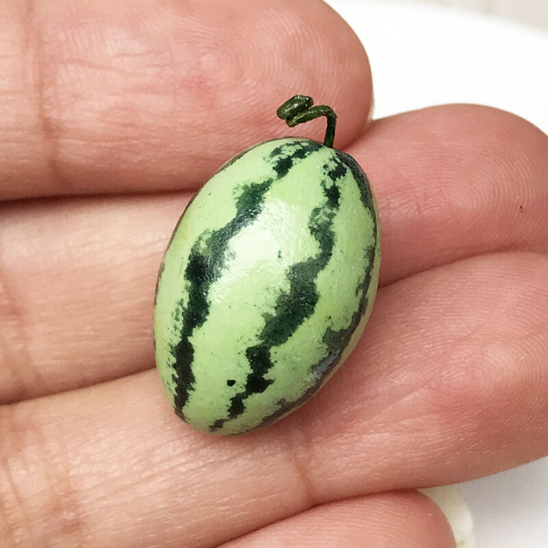 1pc Mini Fruit Resin Artificial Watermelon Statue For Dollhouse Decorat ...