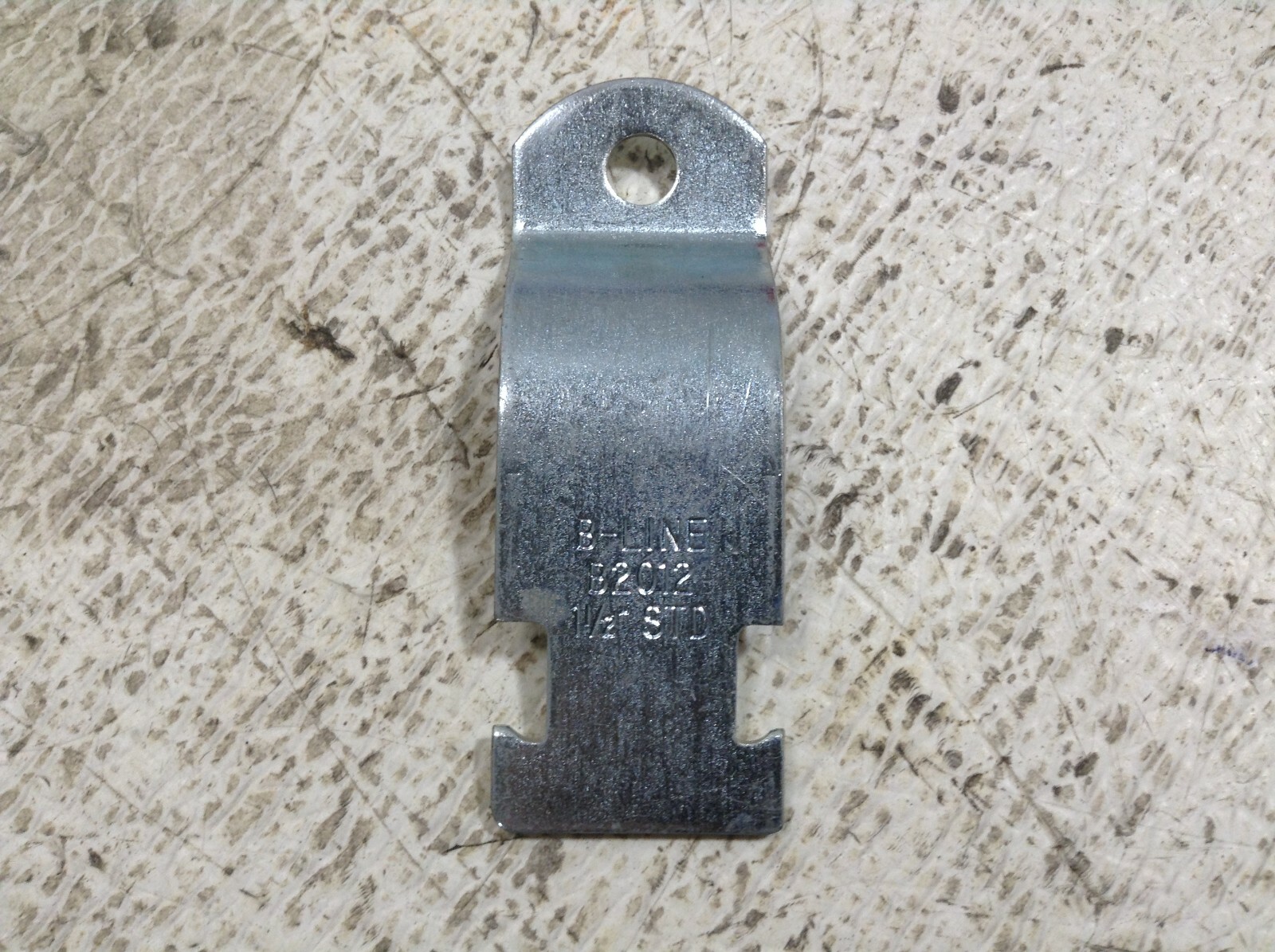 B-Line B2012 1-1/2" Rigid Strut Strap Conduit Clamp Bag of 50/25 Sets ...