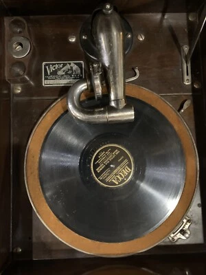 Vintage Victrola Victor Talking Machine, | Grelly USA