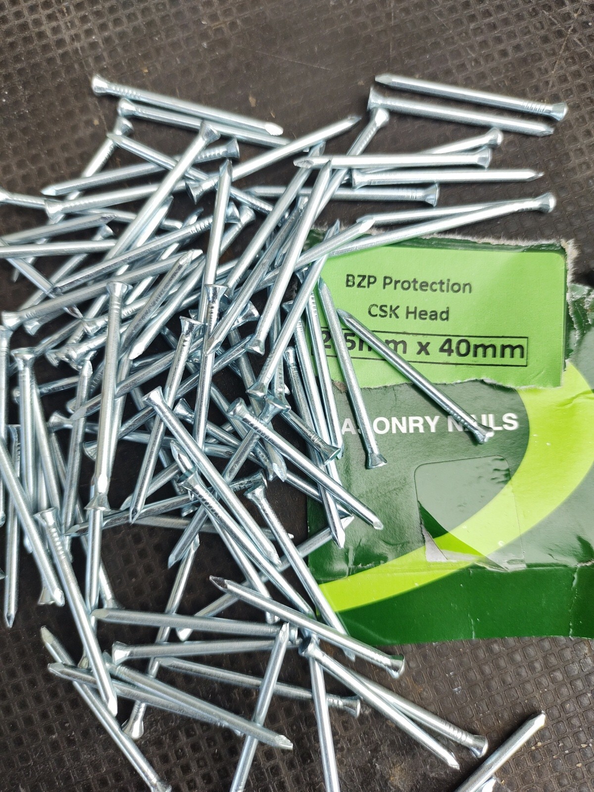MASONRY NAILS 2.5 X 40mm ZINC COATED HARDENED CONCRETE BRICK STONE PINS ...