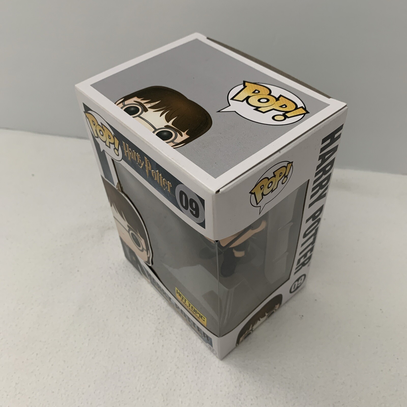 FUNKO POP #09 Harry Potter with Sword Of Gryffindor VAULTED 2015 Hot Topic Excl. 849803060152 | eBay