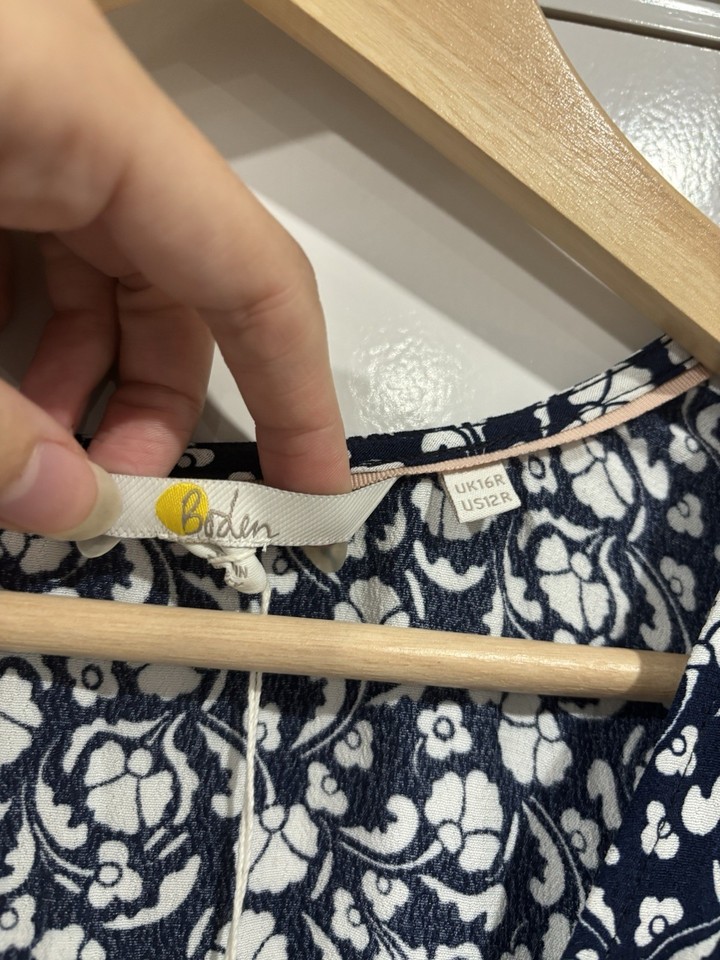 Boden BNWT Navy Floral UK 16R Knee Length Dress Long Sleeved V Neck ...