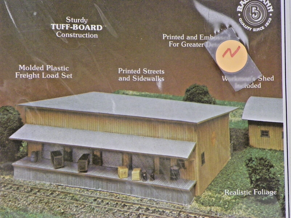 BACHMANN N SCALE U/A "TRAIN TOWN FREIGHT STATION" PLASTIC MODEL KIT | eBay