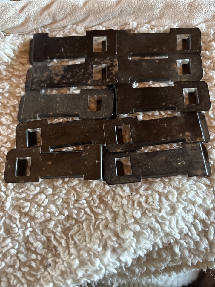 Postwar O27 - Gauge Marx / Lionel Track Clips - Lot of Forty | eBay