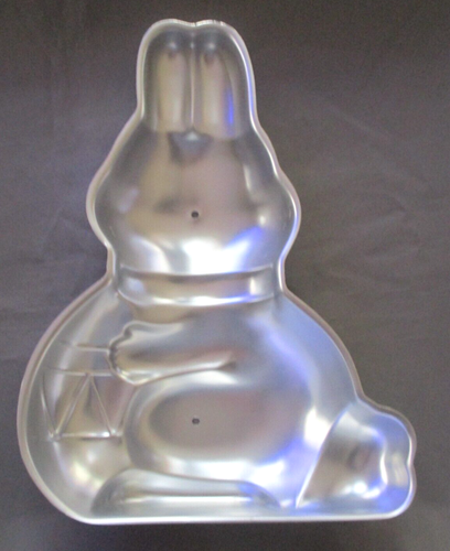 Vintage 1984 Wilton Aluminum 3D Stand Up Easter Egg Bunny Rabbit Cake ...