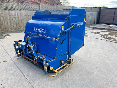 RICHARD LONG F-M 1501 1.5 METRE SCARIFIER AERATOR COLLECTOR FOR COMPACT ...