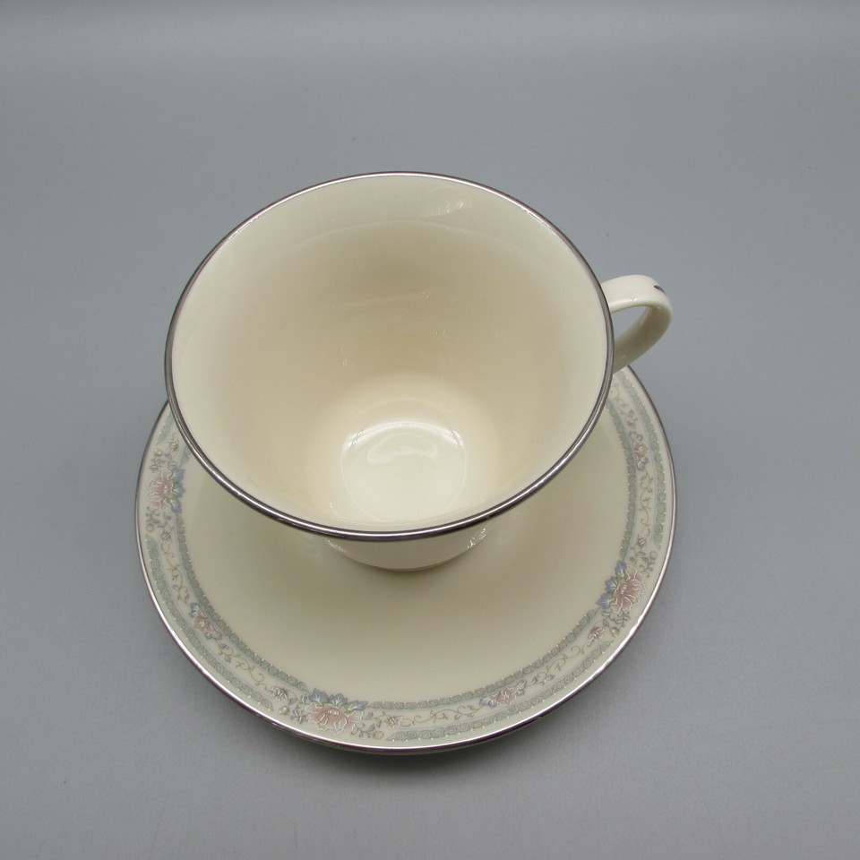 Lenox Fine China - CHARLESTON - Service for Four - 20pc Set ...