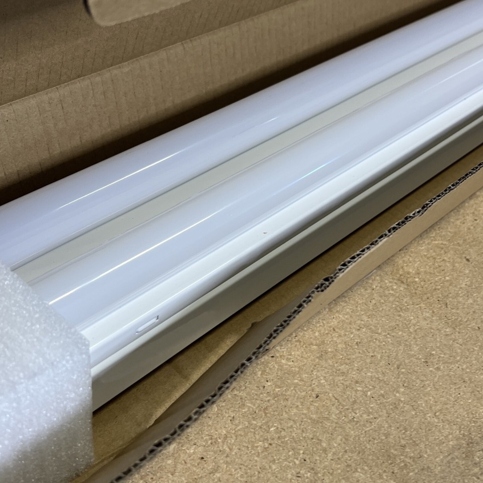 RAB STRP440-840U Linear 40W LED Strip Light Fixture 48" 4000K, 0-10V ...