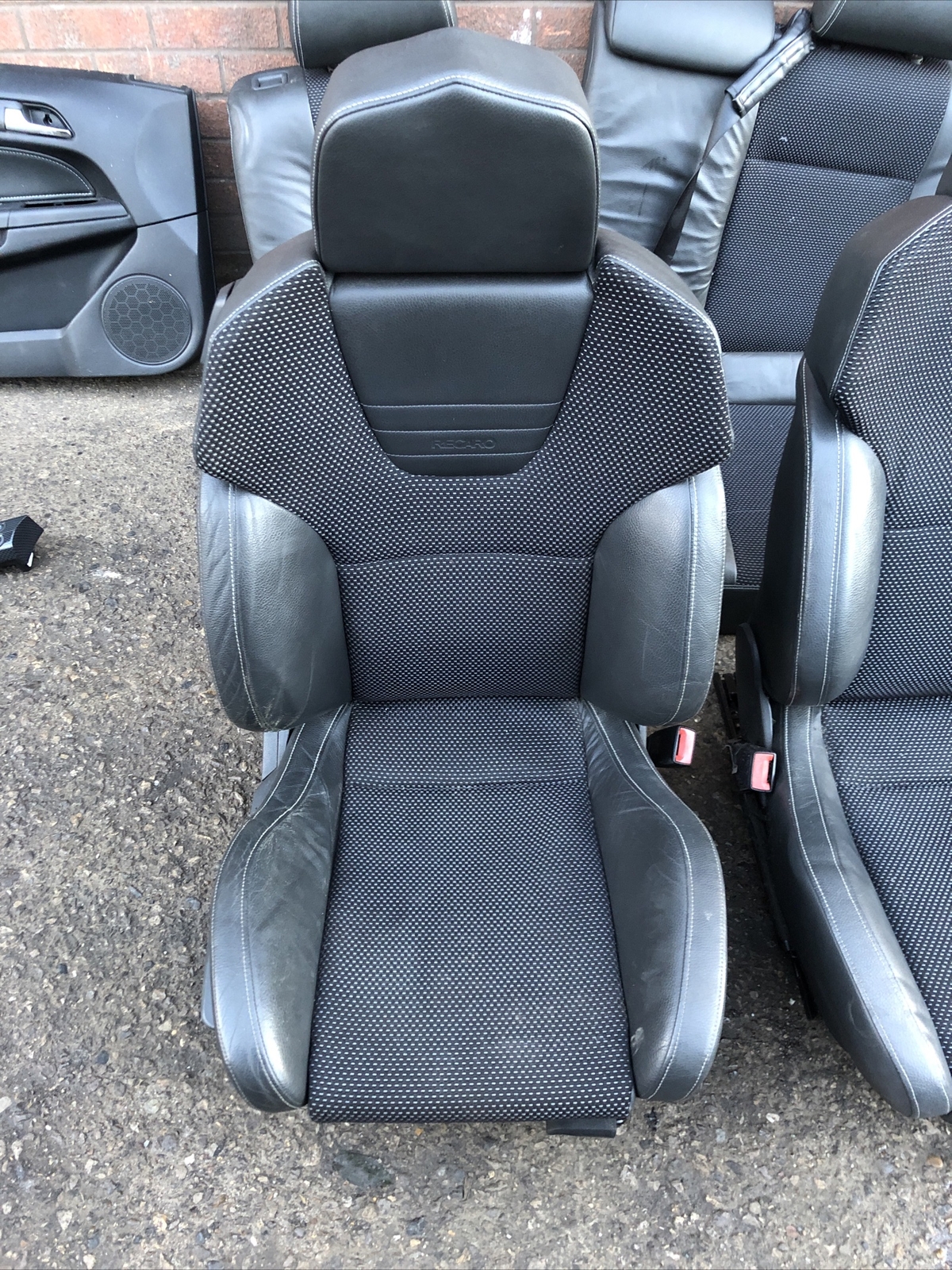 Vauxhall Astra H Vxr Recaro Half Leather Seats Front And Rear 2004-2010 ...