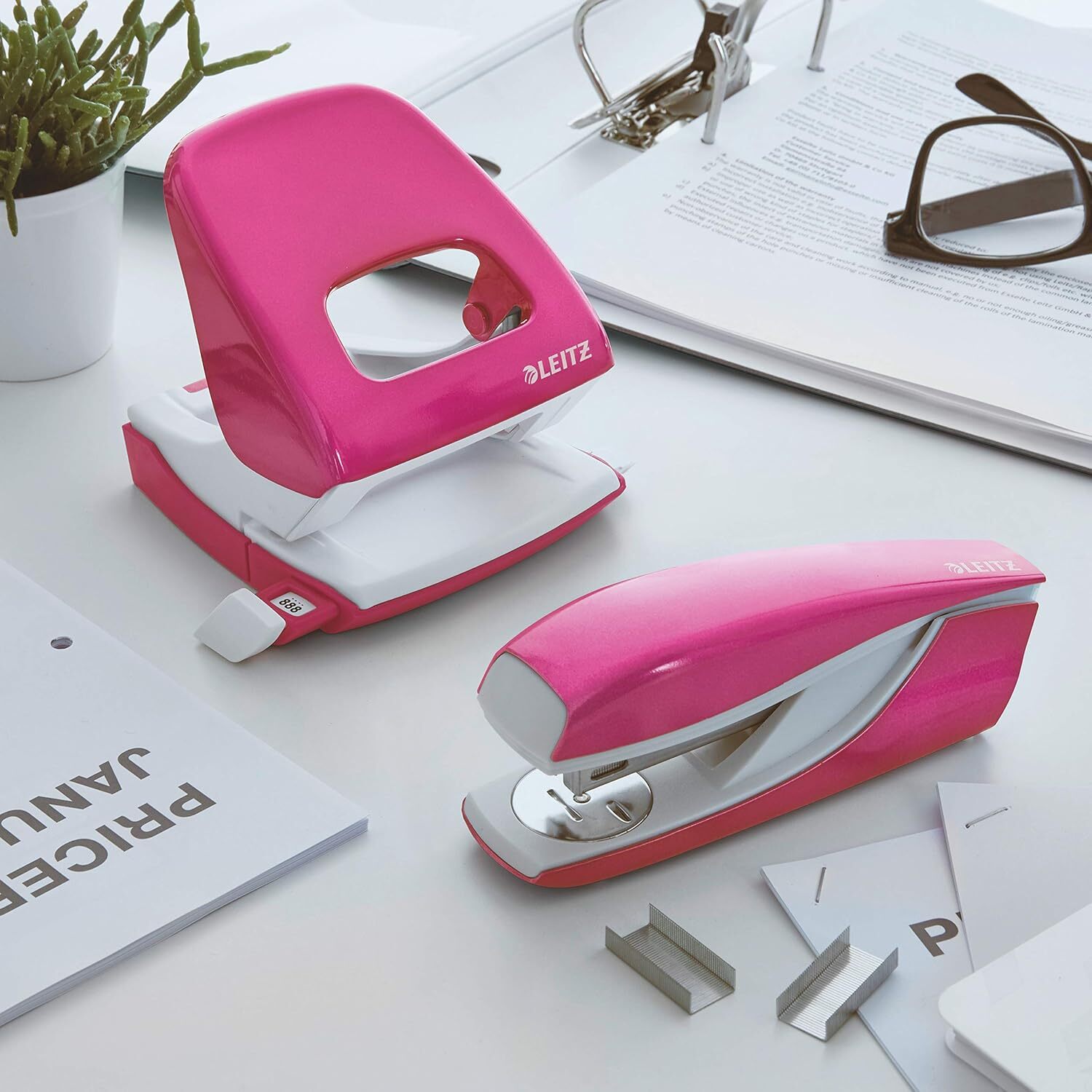 Leitz Stapler, 30 Sheet Capacity, Ergonomic Metal Body, Includes ...