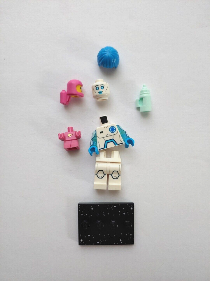 "Space Nurse" LEGO Minifigure (71046, Series 26) | New | eBay