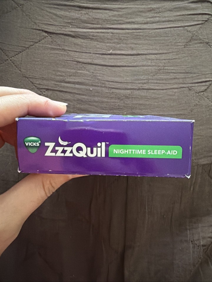 ZzzQuil Vicks Nighttime Sleep Aid 48 Liquicaps Exp 03/2026 | eBay