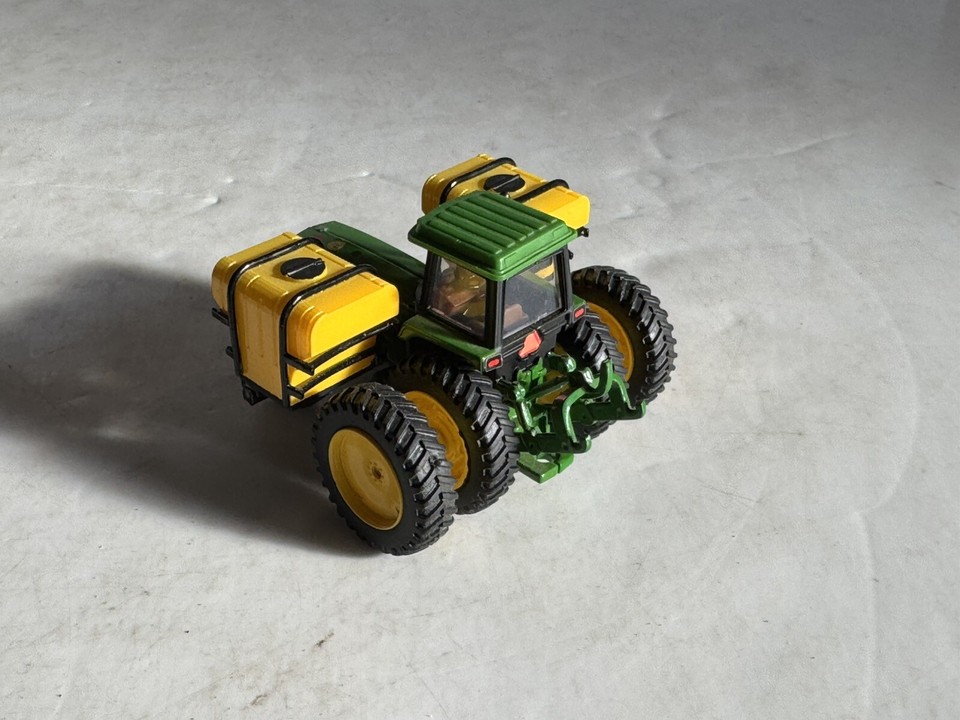 ERTL 1:64 scale John Deere 4960 Tractor w/custom Daul Tires & Mounted ...