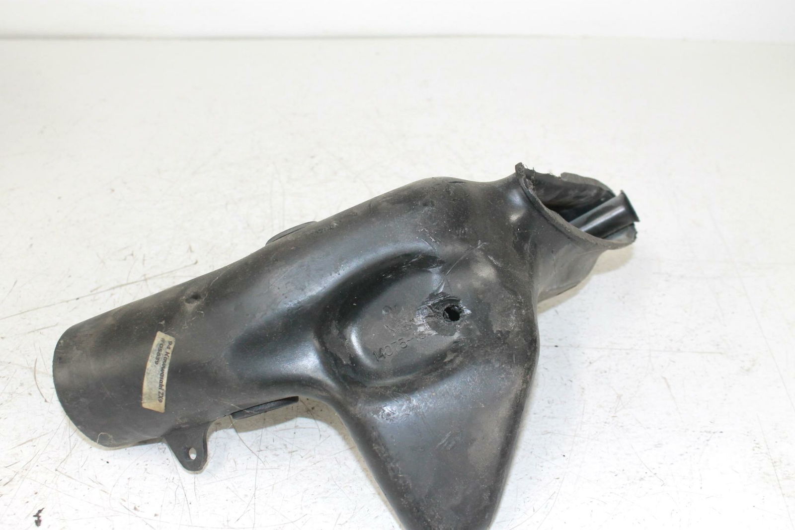 94-97 KAWASAKI NINJA ZX9R ZX900 ZX9 RIGHT RAM AIR INTAKE DUCT TUBE | eBay