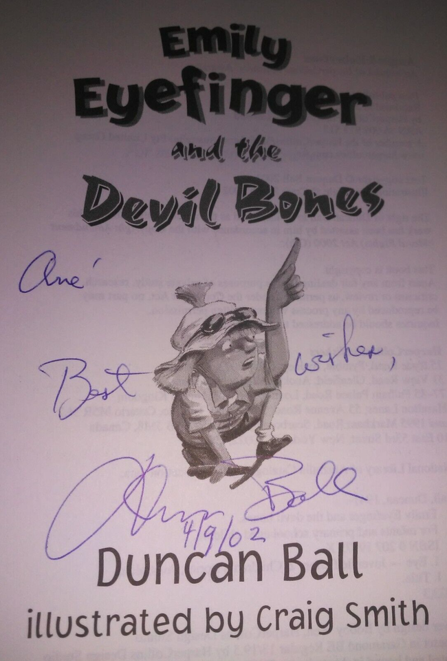 Emily Eyefinger and the Devil Bones #6 Book Signed By Duncan Ball 2002 ...