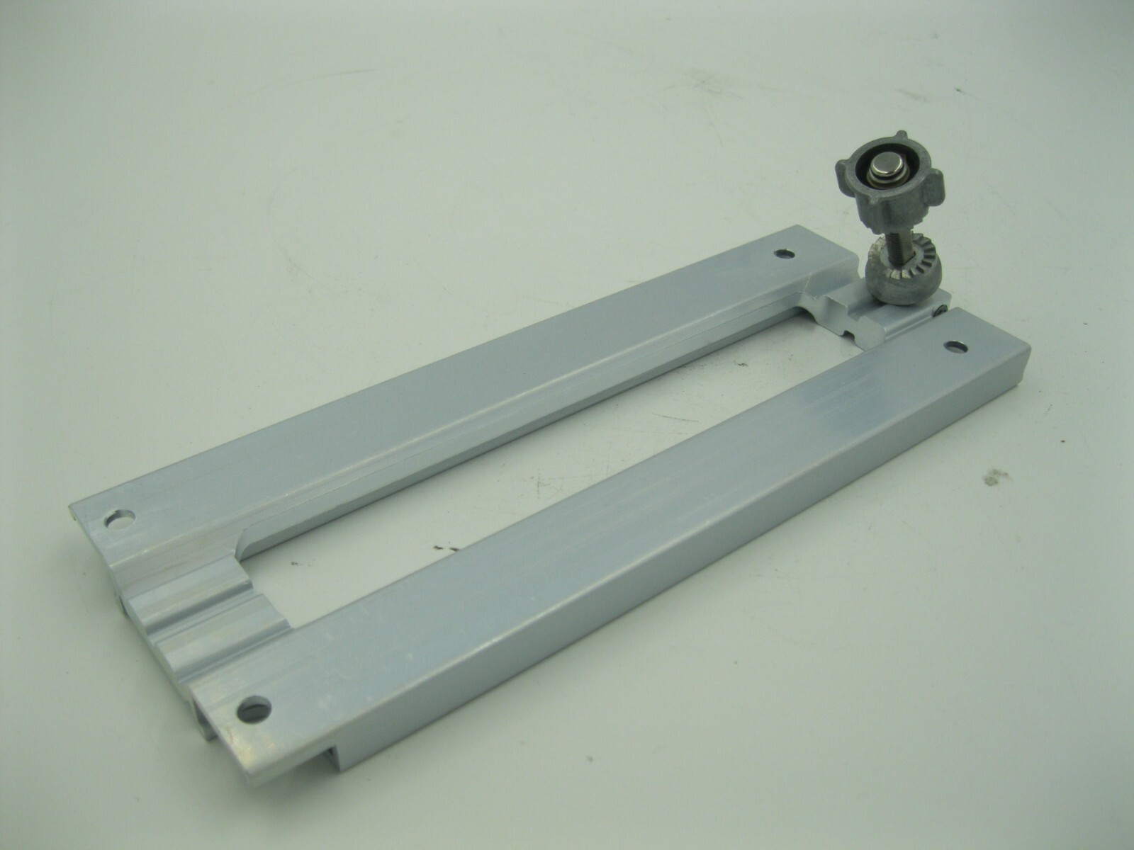 Garmin GRA 5500 55 Mounting Rack 011-02567-00 NEW | eBay