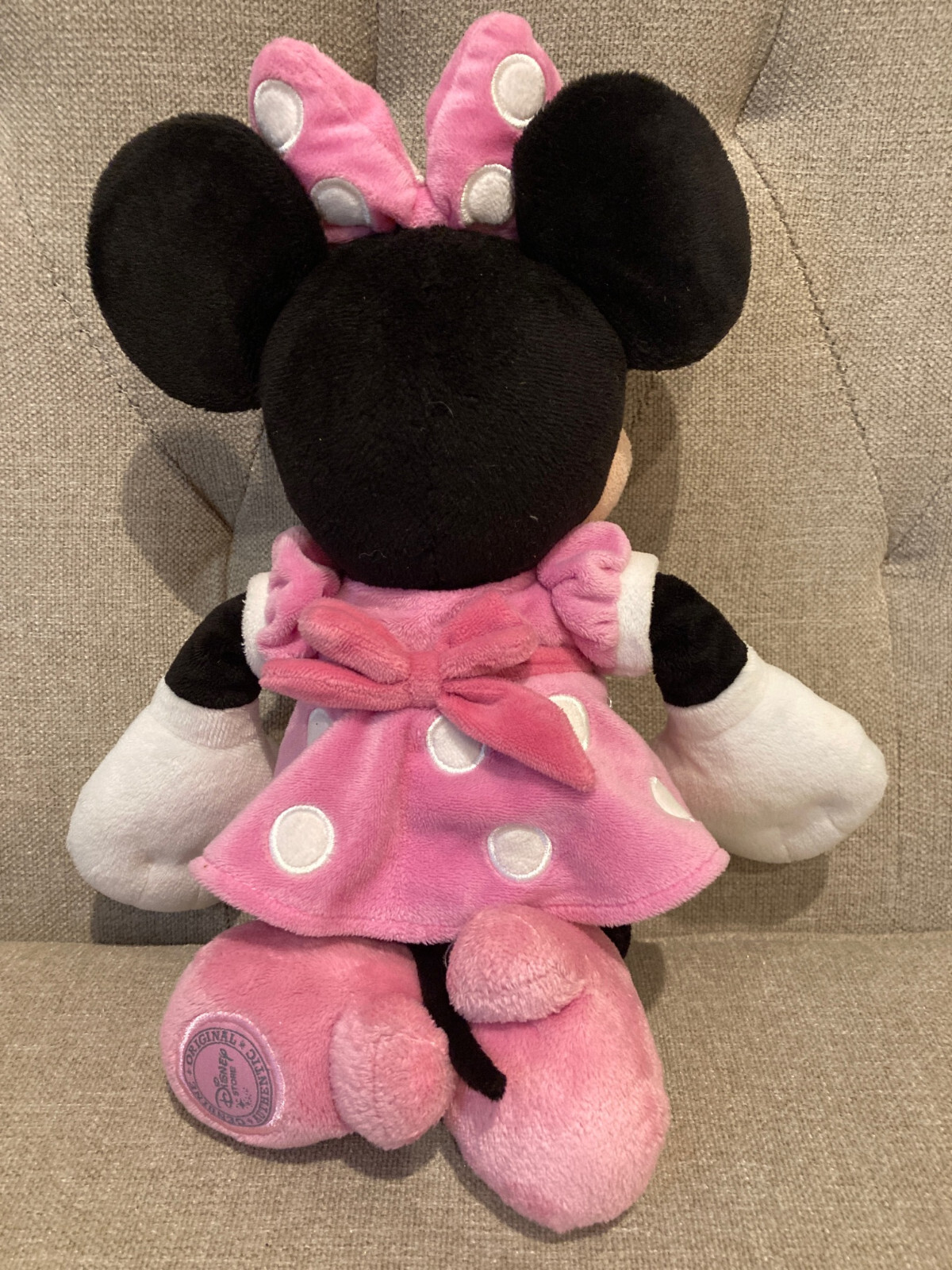 Disney Store Pasadena CA Minnie Mouse Pink Stuffed Animal EUC Plush ...