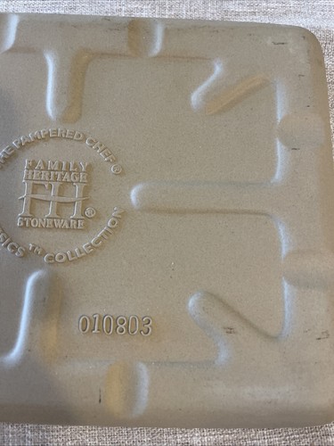 Pampered Chef Family Heritage Collection Stoneware 9.5x 7.25” Bar Pan ...