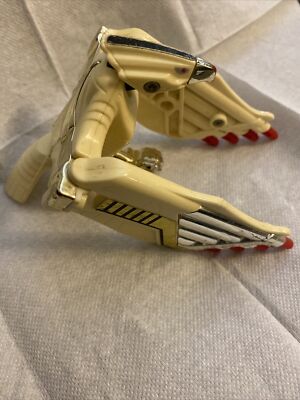 1995 Bandai Mighty Morphin Power Rangers White Falcon Zord White Ranger ...