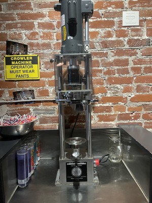 Dixie double seamer Table Top Canner. Set Up For 36oz Cans. | eBay