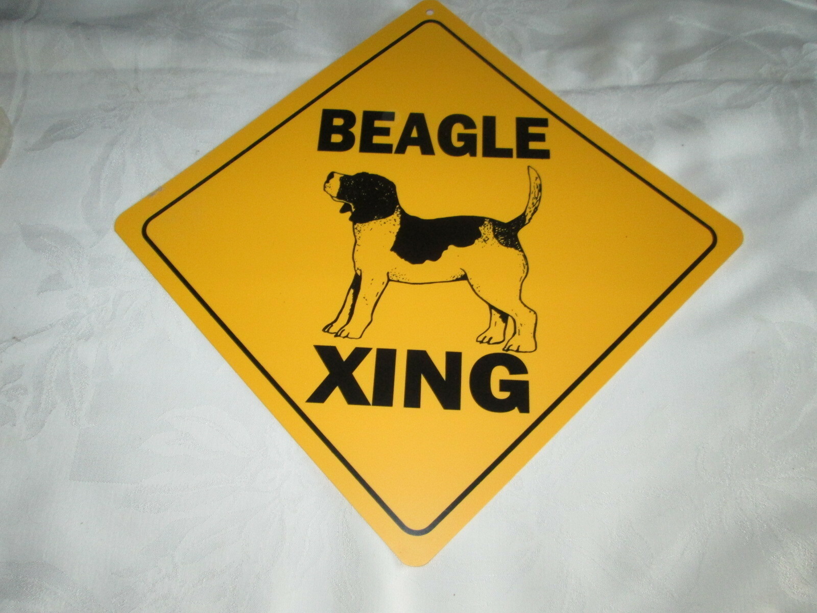 **BEAGLE CROSSING XING SIGN #2 - NEW** | eBay