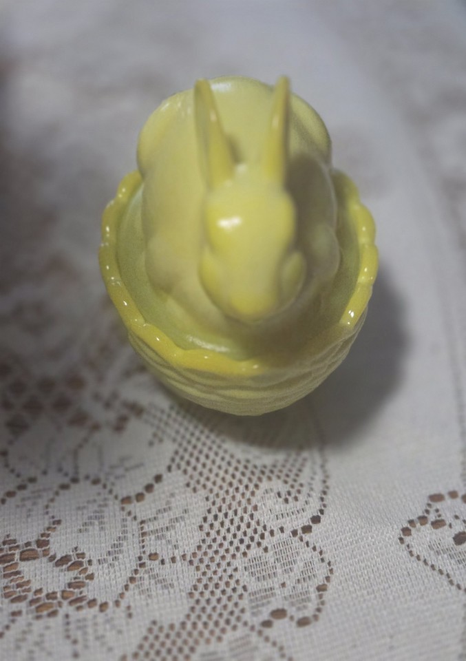 NEW color Dandelion yellow Mosser ~ Bunny on basket nest dish ~GLOWS | eBay