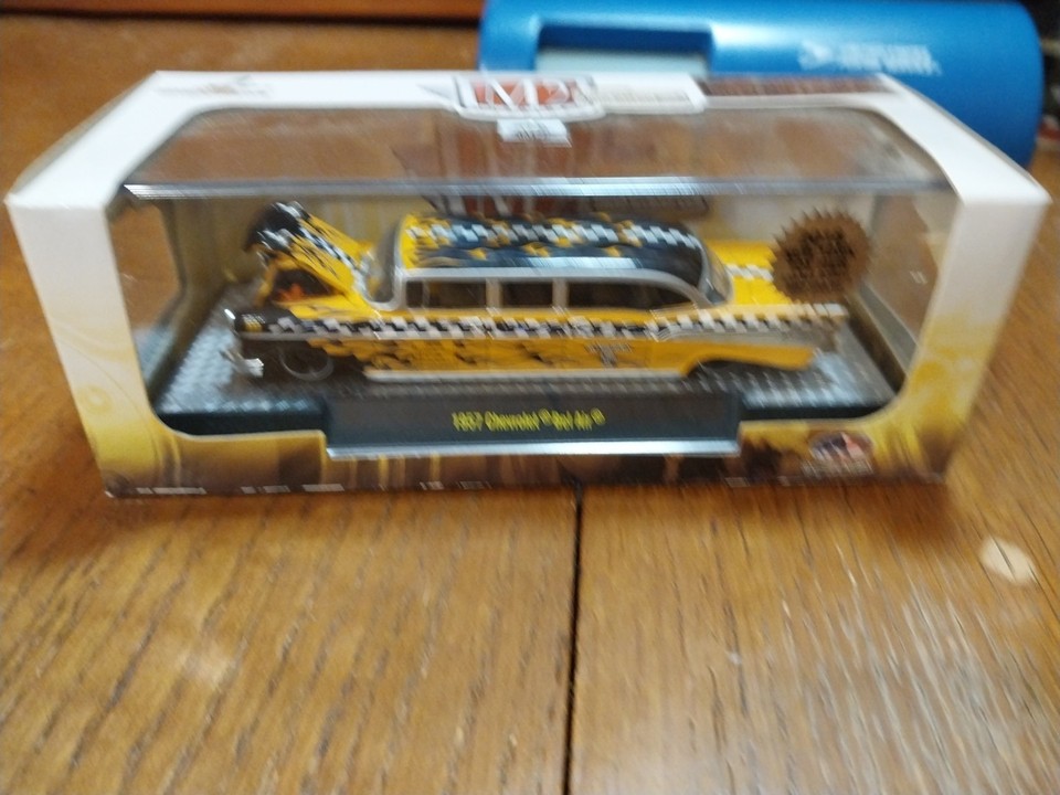 m2 machines 1/64 New York Toy Fair 57 Chevy | eBay