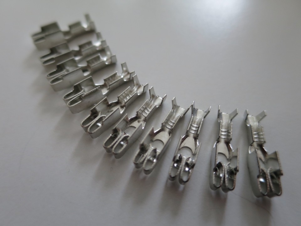 10 PCS BX2024-2 Car Fuse Box Protection - Small Tinned Copper Terminals ...