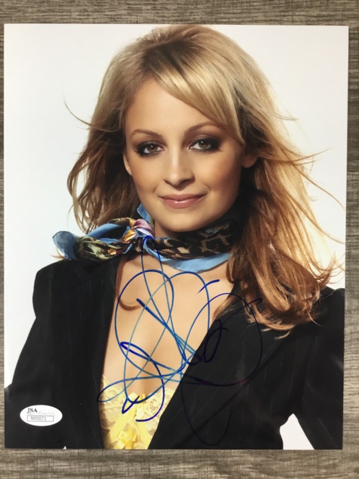 (SSG) Sexy NICOLE RICHIE Signed 8X10 Color Photo "Simple Life" with a JSA COA | eBay