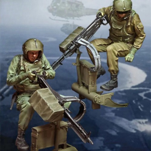 1/35 Resin Model Kit WWII US Heli Door Gunner 2 Figures Unassembled ...