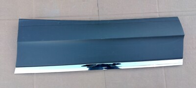 2018-2020 VW Tiguan Driver Rear Lower Door Molding 5NL-854-949-J-RYP ...