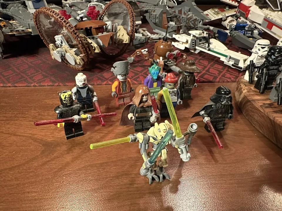 Discontinued Lego Star Wars Collection - 15 Plus Sets 99% Complete w ...