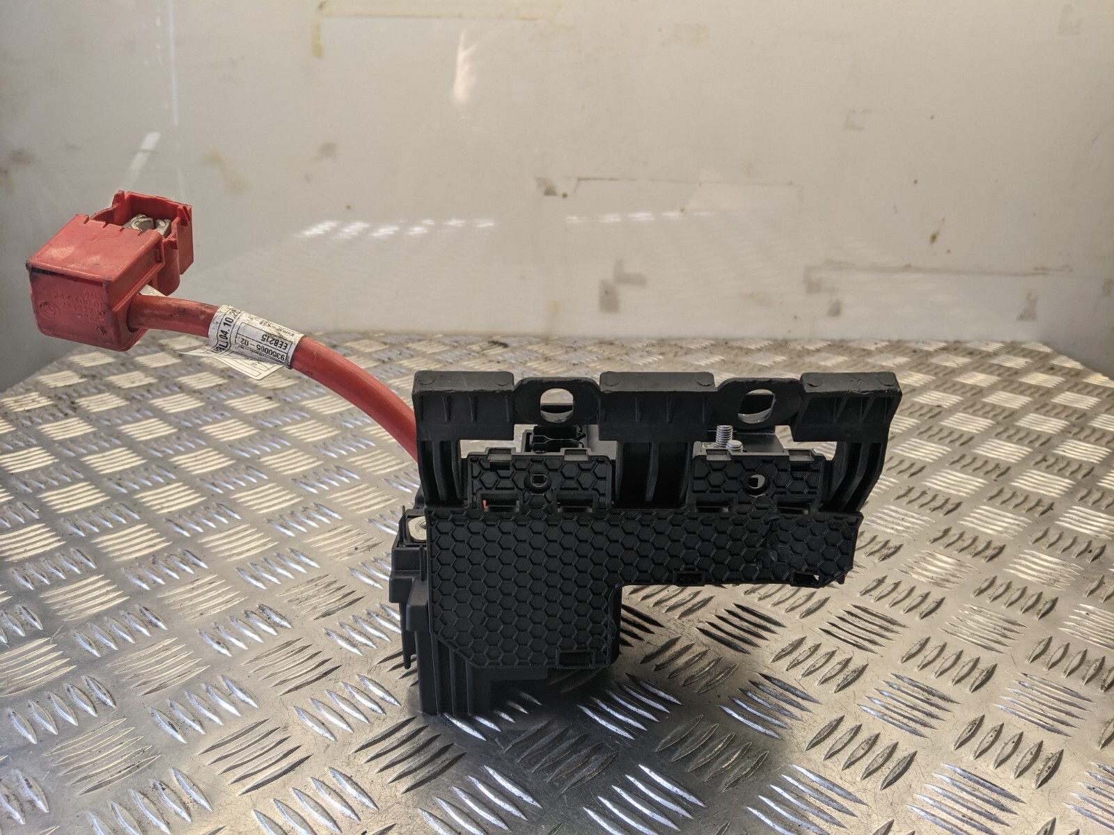 B560 BMW Power Battery Distribution Box 6802943-02 | eBay