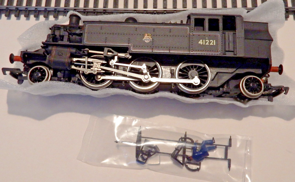 BACHMANN 31-450 IVATT 2-6-2 TANK 41221 BR LINED BLACK WITH PUSH/PULL ...