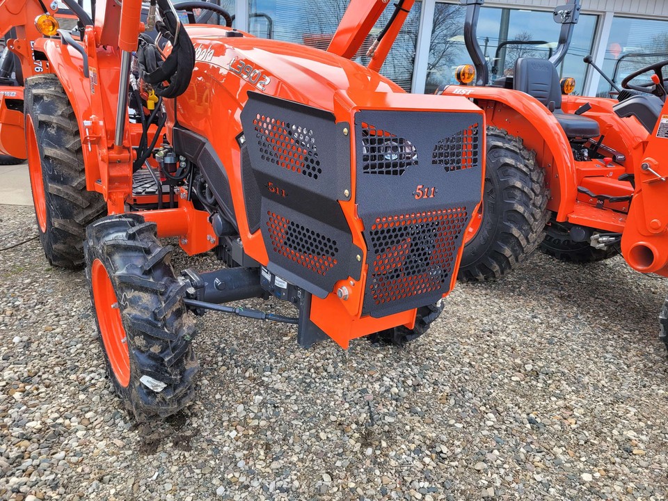 Kubota Side Guards L2502 L3302 L3902 L4802; L2501 with LA526 Loader | eBay