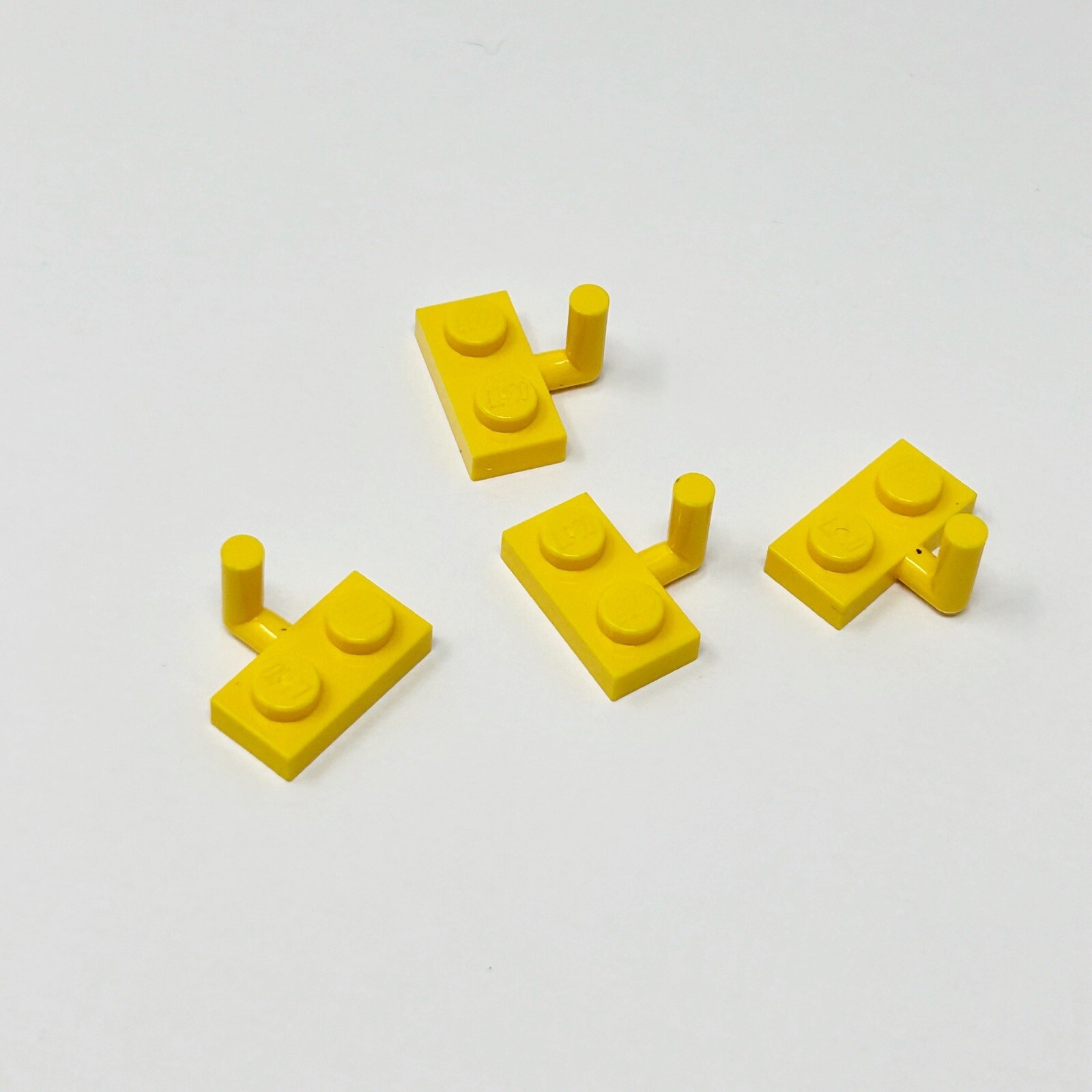4623b LEGO Plate Mod 1x2 Arm Up Horizontal Length 5mm YELLOW (4) | eBay