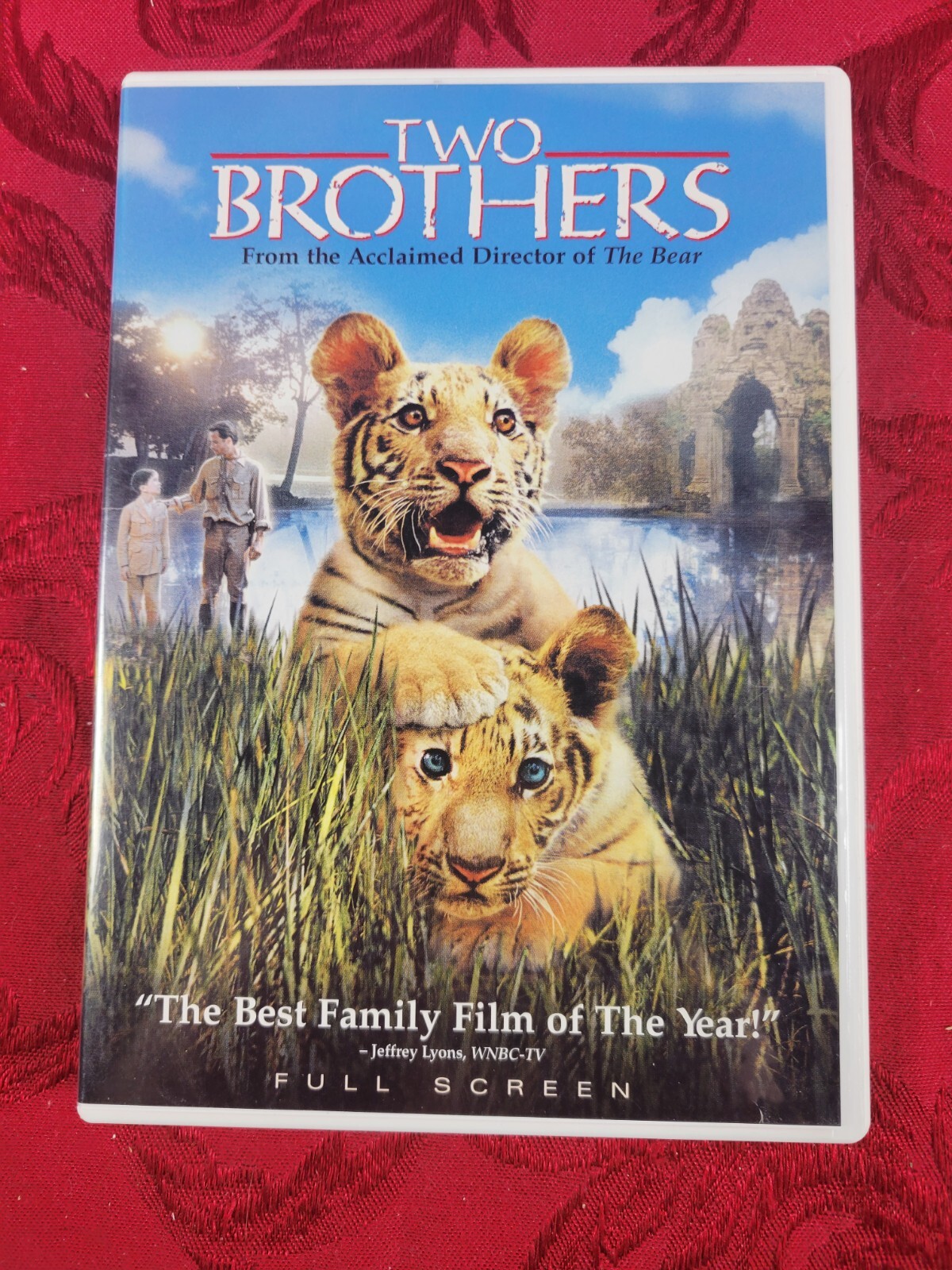 TWO BROTHERS (2004) Jean-Jacques Annaud, Jean-Claude Dreyfus, Guy ...