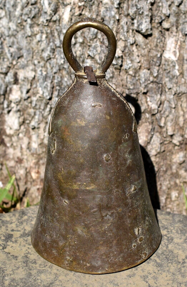 Antique African Chamba Tribal Brass Metal Cattle Cow Bell Benue River ...