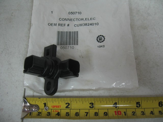 Electric Connector for Cummins L10 M11 ISM N14 Pai BRAND Ref. # 3824010 ...