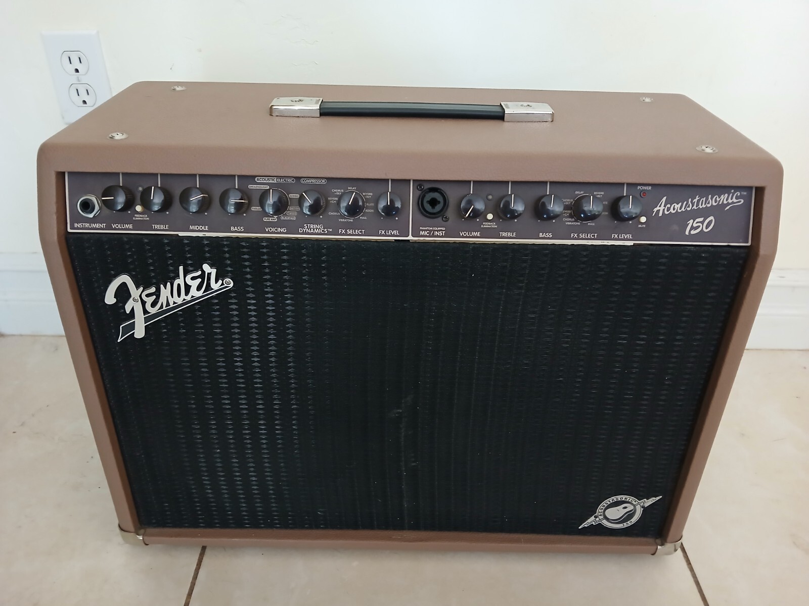 Fender Acoustasonic 150 2-Channel 150 Watt 2x8 Combo Acoustic Guitar ...