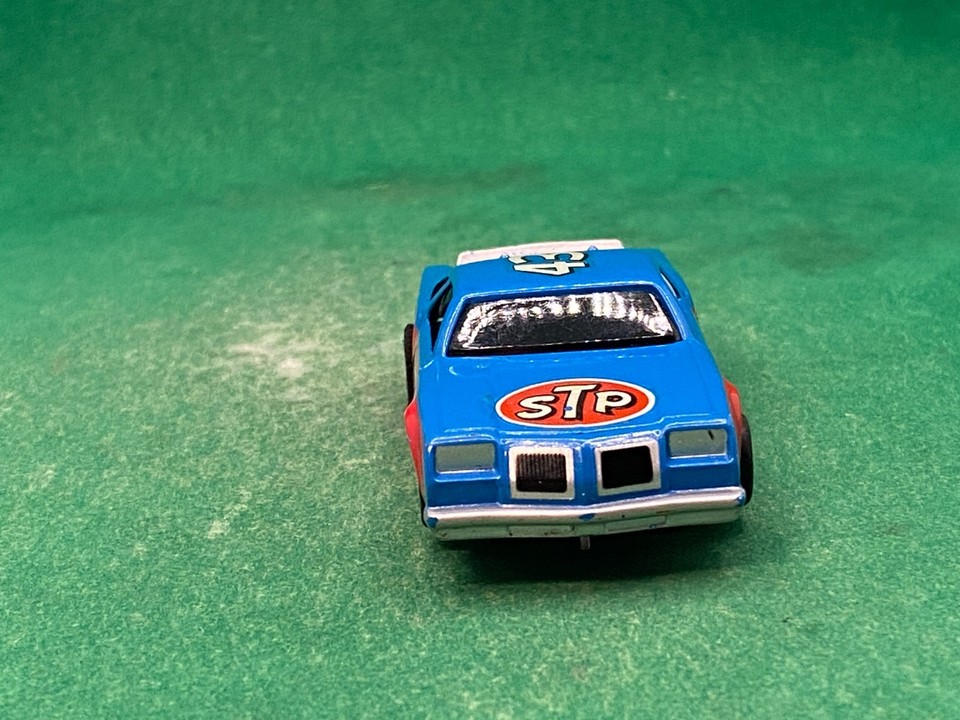 ORIGINAL TYCO PETTY OLDSMOBILE STOCK CAR, STP BLUE/RED # 43, LOOKS ...