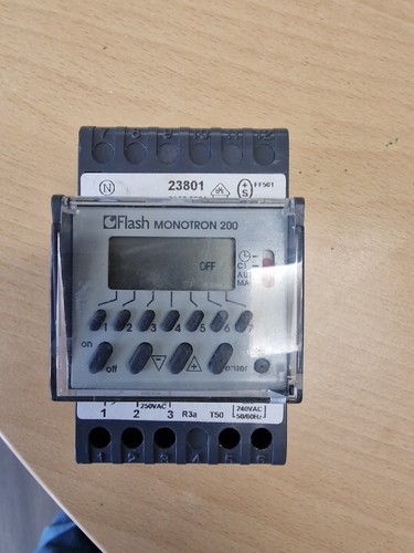FLASH MONOTRON 200 23801 TIME SWITCH (IN7S1b4) | eBay