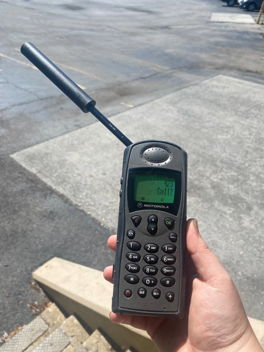 Téléphone Satellite Iridium 9505a