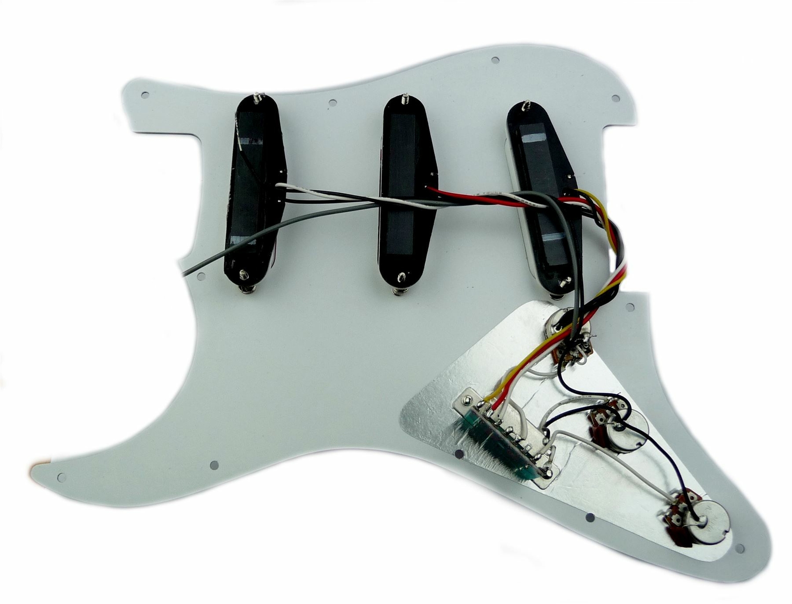 Fully Loaded SSS Stratocaster Compatible Scratchplate 3 ply White | eBay