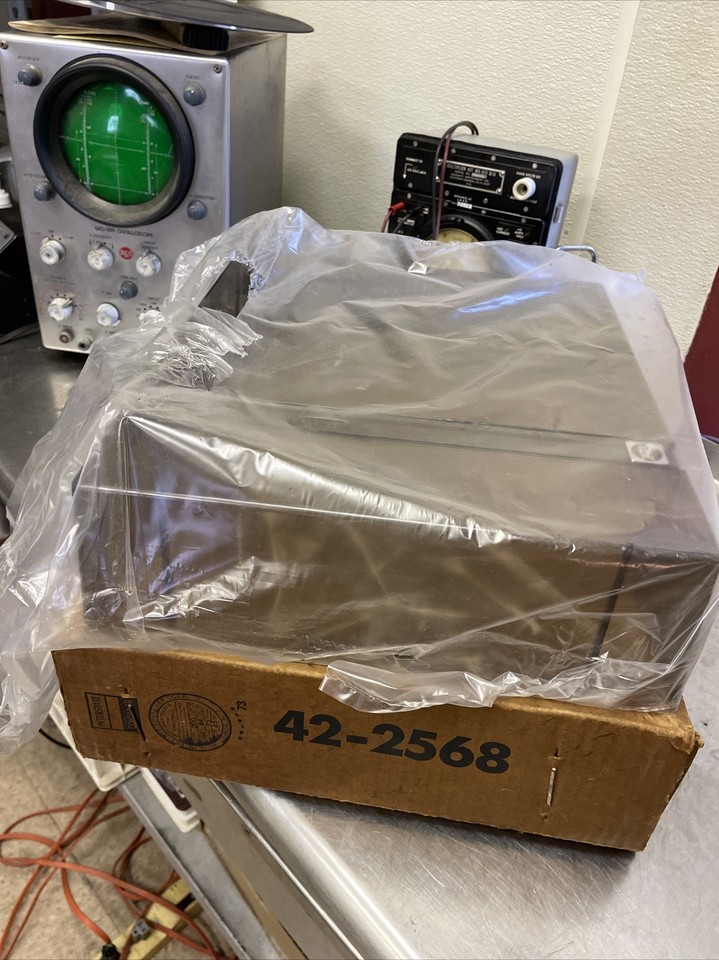 Realistic LAB 12C Turntable Smoke Plastic Dust Cover Lid with original ...