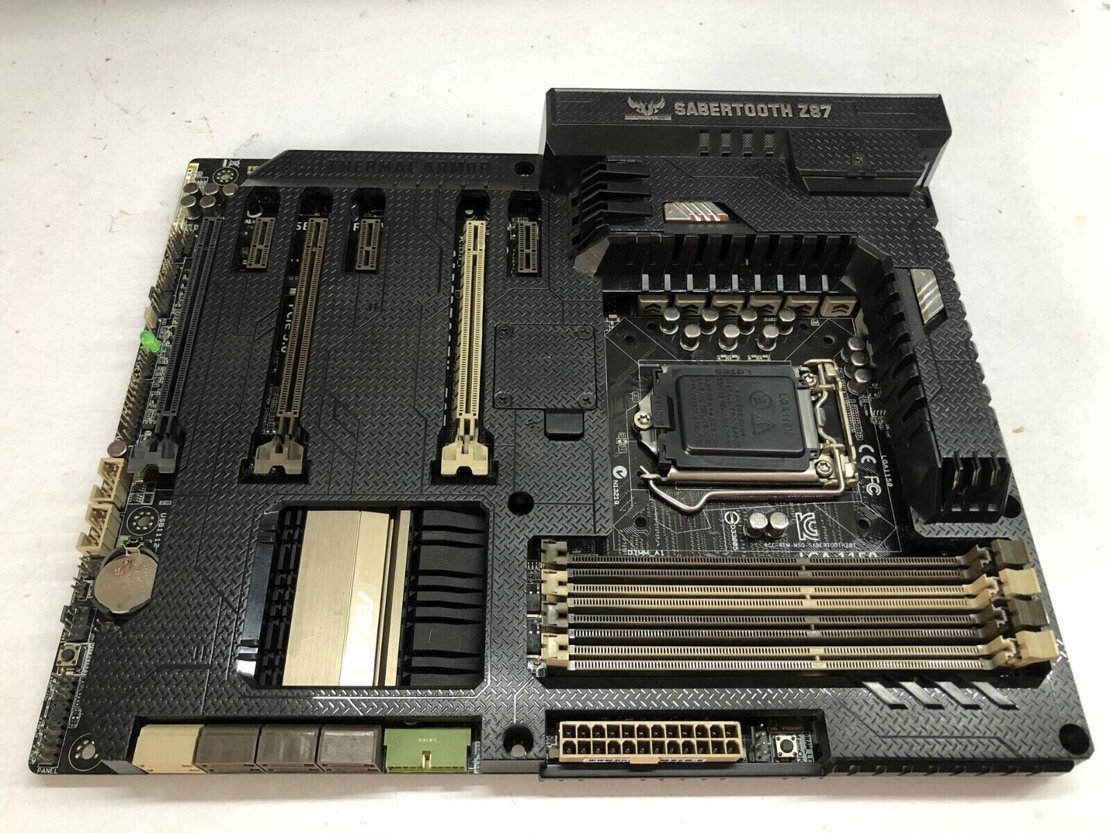 ASUS SABERTOOTH Z87 Motherboard Mainboard Intel Z87 LGA1150 DDR3 With a ...