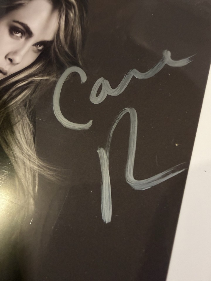 Cara Delevingne Sexy Victoria Secret Model Actress Signed 8x10 Photo w ...