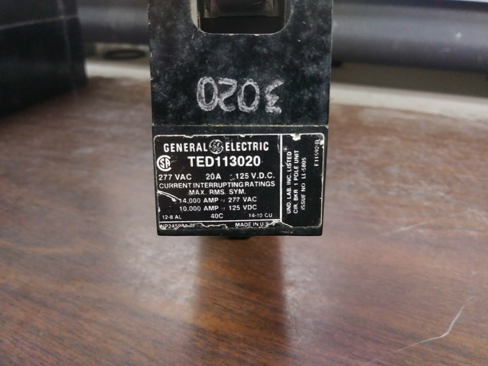 GE GENERAL ELECTRIC TED113020 CIRCUIT BREAKER 20 AMP 1 POLE PRE-OWNED ...