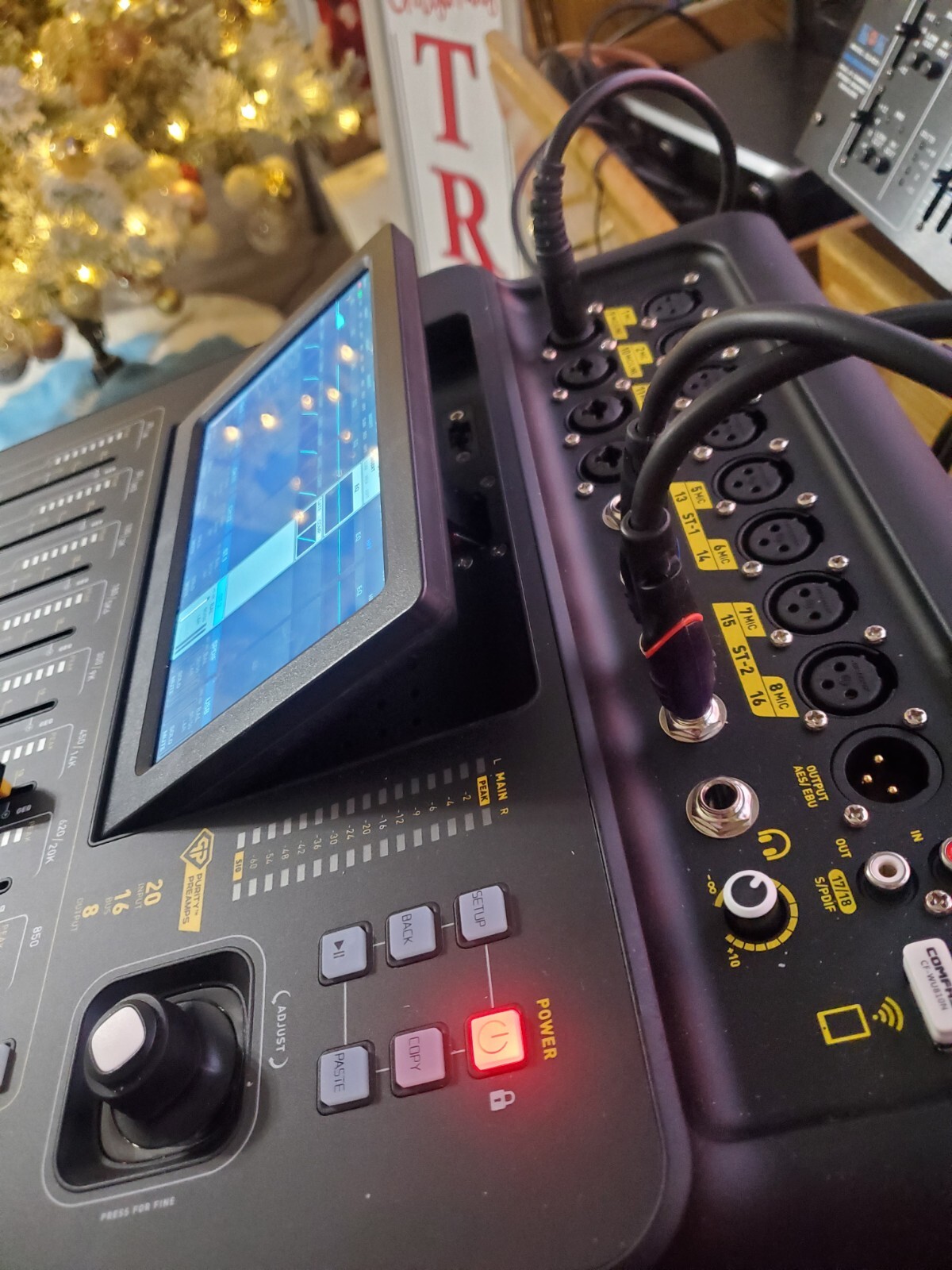 SPK Pro Audio D-Touch 20 Digital Mixing console touch screen wifi | eBay